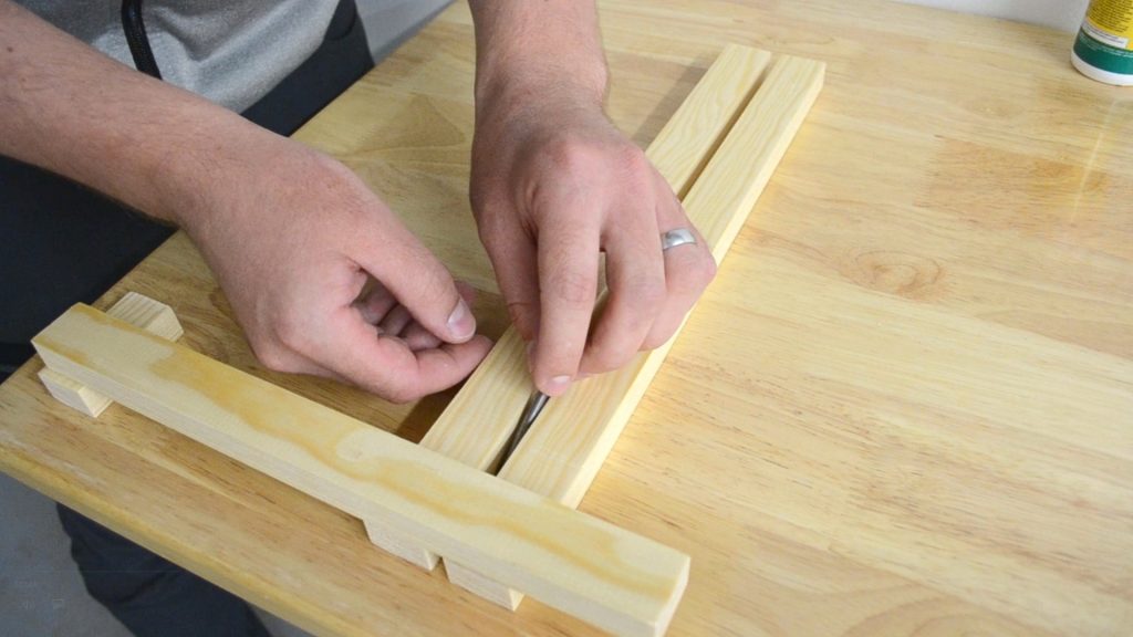 Easy Jigsaw Guide for Crosscuts (With Pictures) | AllFlavor Workshop