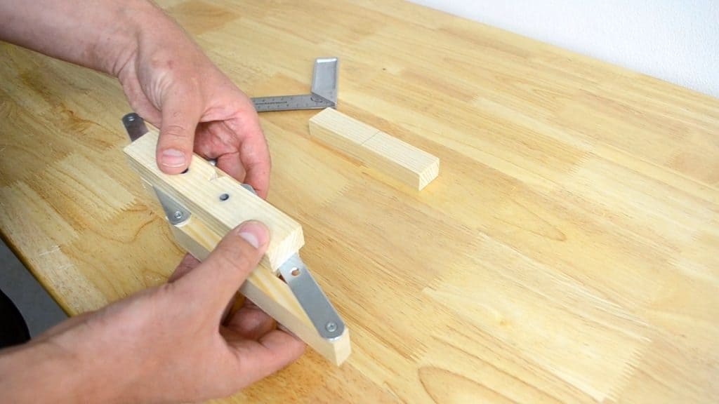 DIY Self-Centering Dowel Jig (Quick & Accurate Build Guide) | AllFlavor ...