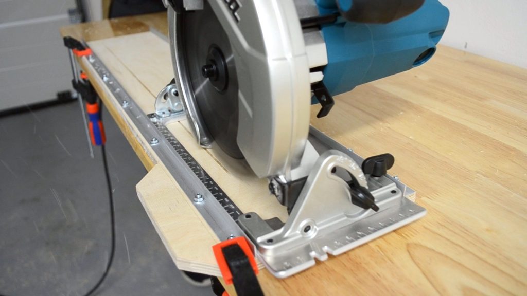Easy Circular Saw Guide Rail (Step by Step with Pictures) | AllFlavor ...