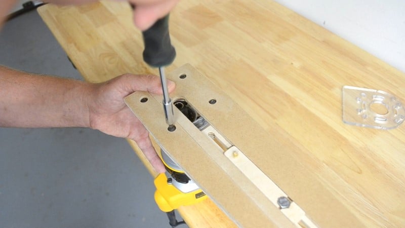 How To Make a Router Circle Jig (With Pictures) | AllFlavor Workshop