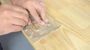 How To Make a Router Circle Jig (With Pictures) | AllFlavor Workshop