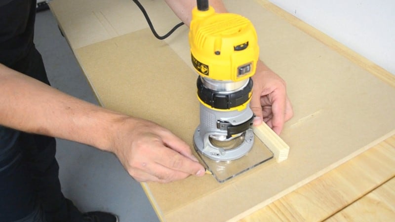 How To Make a Router Circle Jig (With Pictures) | AllFlavor Workshop