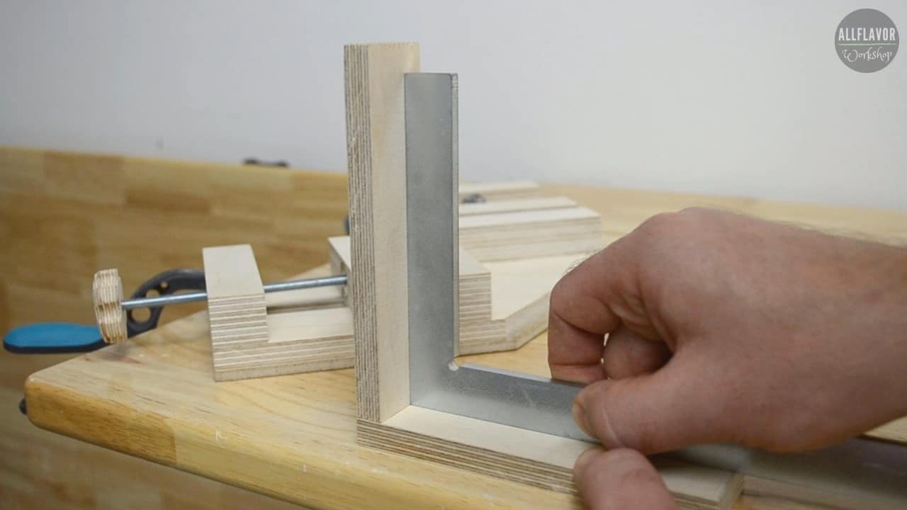How to Make a Double Handle Corner Clamp (With Pictures) | AllFlavor ...