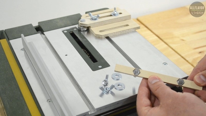 Make a DIY Featherboard for a Small Table Saw (With Pictures) | AllFlavor Workshop