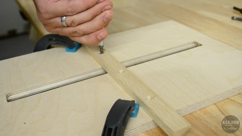 How to Make an Adjustable Table Saw Circle Jig (With Pictures ...