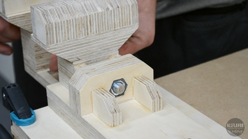 How to Make a Wood Vise for Your Workbench: A Step-by-Step Tutorial ...