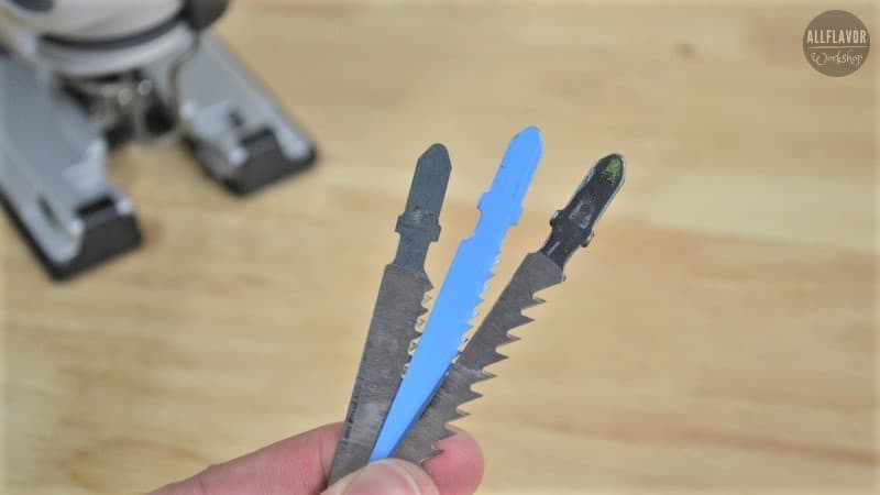 How to Change a Jigsaw Blade (Step-by-Step Guide for Beginners ...