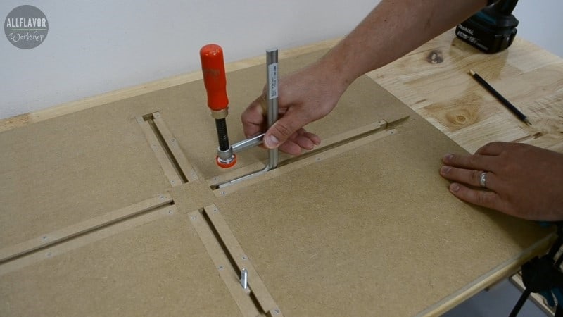 Simple Router Slab Flattening Jig (Step-by-Step with Pictures ...