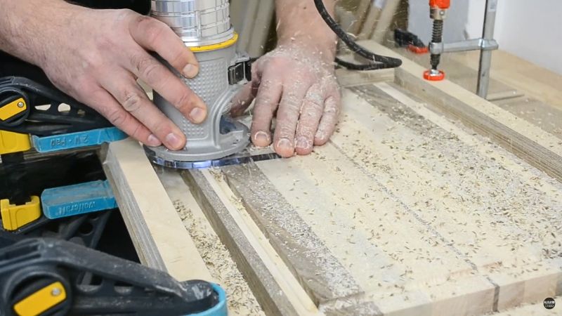 How to Cut a Perfect Juice Groove in a Cutting Board (Step-by-Step ...